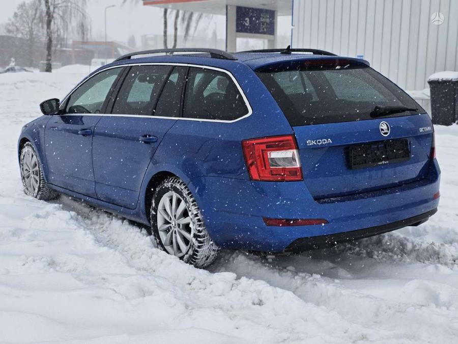 Zils Skoda Octavia 2016 Rokiškis, ar dzinēja tilpumu 1.80 L un nobraukumu 147 tūkst. km par 5950 €, foto 10 vietnē AUTOMOTO.COM.LV