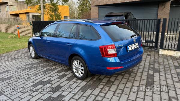 Blue Skoda Octavia 2016 in Tallinn, with an engine capacity of 1.60 L and mileage of 242 thousand km for 6900 €, photo 4 on AUTOMOTO.COM.LV