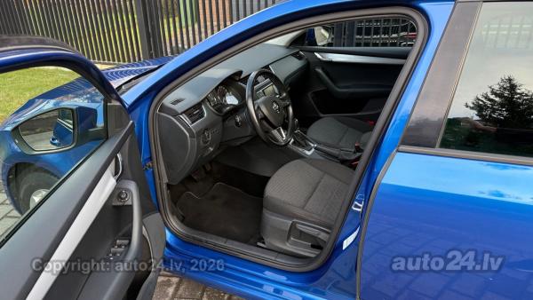 Blue Skoda Octavia 2016 in Tallinn, with an engine capacity of 1.60 L and mileage of 242 thousand km for 6900 €, photo 5 on AUTOMOTO.COM.LV