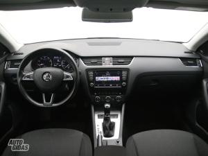 Blue Skoda Octavia 2016 in Vilnius, with an engine capacity of 1.40 L and mileage of 264 thousand km for 8399 €, photo 3 on AUTOMOTO.COM.LV