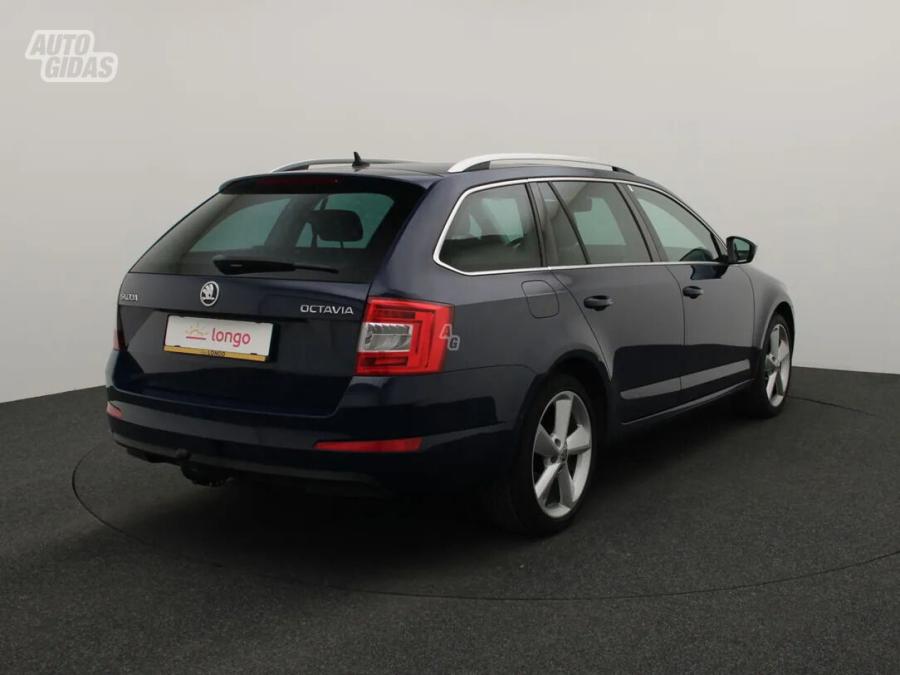 Blue Skoda Octavia 2016 in Vilnius, with an engine capacity of 1.40 L and mileage of 264 thousand km for 8399 €, photo 9 on AUTOMOTO.COM.LV