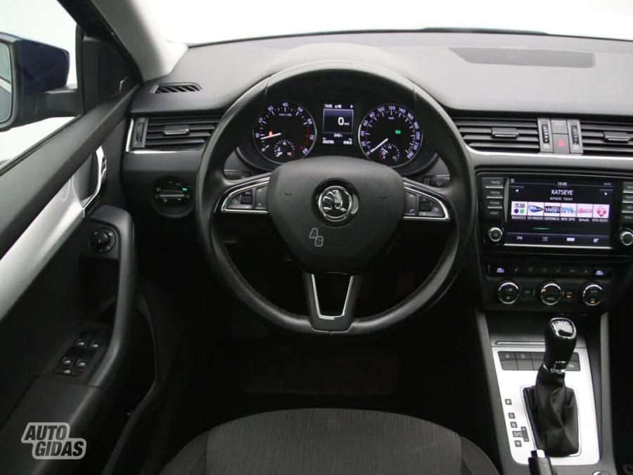 Blue Skoda Octavia 2016 in Vilnius, with an engine capacity of 1.40 L and mileage of 264 thousand km for 8399 €, photo 18 on AUTOMOTO.COM.LV