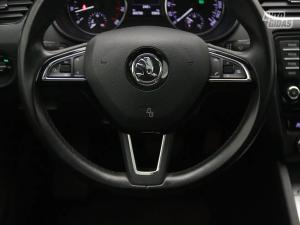 Blue Skoda Octavia 2016 in Vilnius, with an engine capacity of 1.40 L and mileage of 264 thousand km for 8399 €, photo 19 on AUTOMOTO.COM.LV