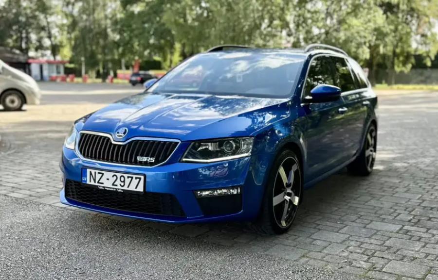Zils Skoda Octavia 2016 Jelgava, ar dzinēja tilpumu 2.00 L un nobraukumu 147 tūkst. km par 10800 €, foto 1 vietnē AUTOMOTO.COM.LV
