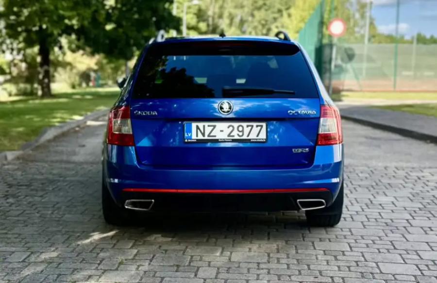 Zils Skoda Octavia 2016 Jelgava, ar dzinēja tilpumu 2.00 L un nobraukumu 147 tūkst. km par 10800 €, foto 7 vietnē AUTOMOTO.COM.LV