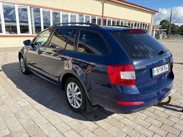 Zils Skoda Octavia 2016 Mažeikiai, ar dzinēja tilpumu 1.60 L un nobraukumu 273 tūkst. km par 5700 €, foto 6 vietnē AUTOMOTO.COM.LV