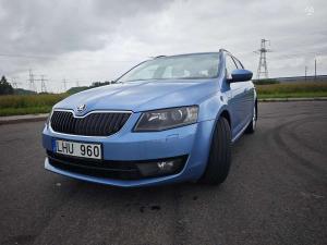 Zils Skoda Octavia 2016 Panevēža, ar dzinēja tilpumu 1.60 L un nobraukumu 200 tūkst. km par 7700 €, foto  vietnē AUTOMOTO.COM.LV