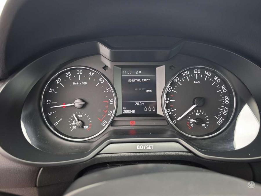 Blue Skoda Octavia 2016 in Panevezys, with an engine capacity of 1.60 L and mileage of 200 thousand km for 7700 €, photo 15 on AUTOMOTO.COM.LV