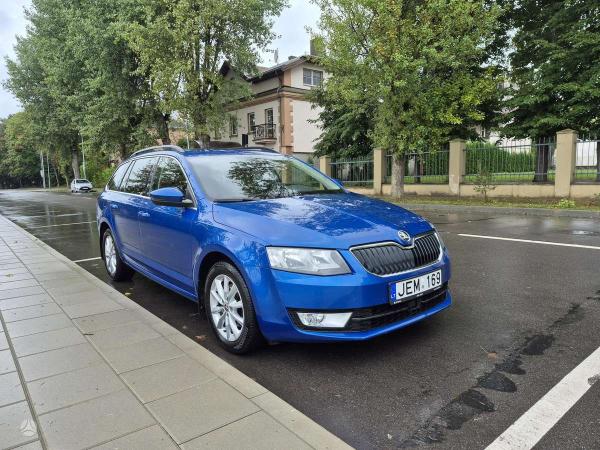 Zils Skoda Octavia 2016 Viļņa, ar dzinēja tilpumu 1.40 L un nobraukumu 131 tūkst. km par 7500 €, foto 4 vietnē AUTOMOTO.COM.LV
