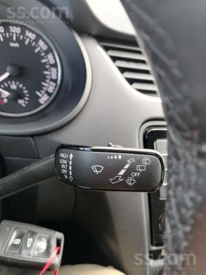 Zils Skoda Octavia 2016 Valmiera, ar dzinēja tilpumu 2.00 L un nobraukumu 90 tūkst. km par 11200 €, foto 12 vietnē AUTOMOTO.COM.LV