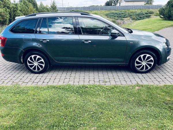 Blue Skoda Octavia 2016 in Marijampole, with an engine capacity of 1.80 L and mileage of 154 thousand km for 7900 €, photo 4 on AUTOMOTO.COM.LV