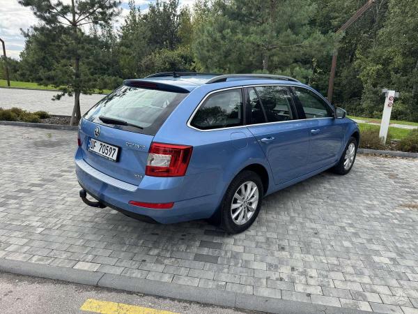 Blue Skoda Octavia 2016 in Kaunas, with an engine capacity of 1.97 L and mileage of 256 thousand km for 5550 €, photo 10 on AUTOMOTO.COM.LV