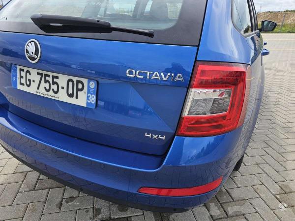 Blue Skoda Octavia 2016 in Taurage, with an engine capacity of 1.60 L and mileage of 300 thousand km for 6100 €, photo 11 on AUTOMOTO.COM.LV