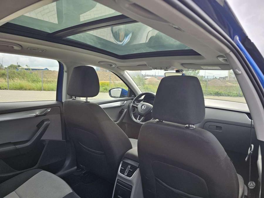 Zils Skoda Octavia 2016 Tauragė, ar dzinēja tilpumu 1.60 L un nobraukumu 300 tūkst. km par 6100 €, foto 19 vietnē AUTOMOTO.COM.LV