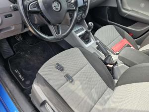 Zils Skoda Octavia 2016 Tauragė, ar dzinēja tilpumu 1.60 L un nobraukumu 300 tūkst. km par 6100 €, foto 26 vietnē AUTOMOTO.COM.LV
