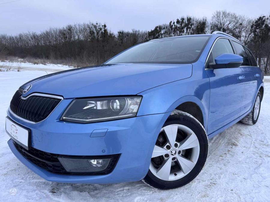 Blue Skoda Octavia 2017 in Kaunas, with an engine capacity of 1.00 L and mileage of 232 thousand km for 6950 €, photo 5 on AUTOMOTO.COM.LV