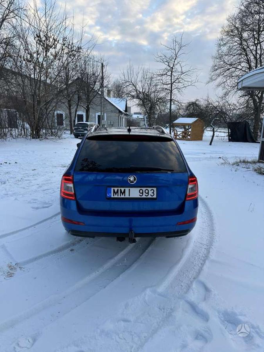 Blue Skoda Octavia 2017 in Vilnius, with an engine capacity of 1.97 L and mileage of 280 thousand km for 8700 €, photo 2 on AUTOMOTO.COM.LV