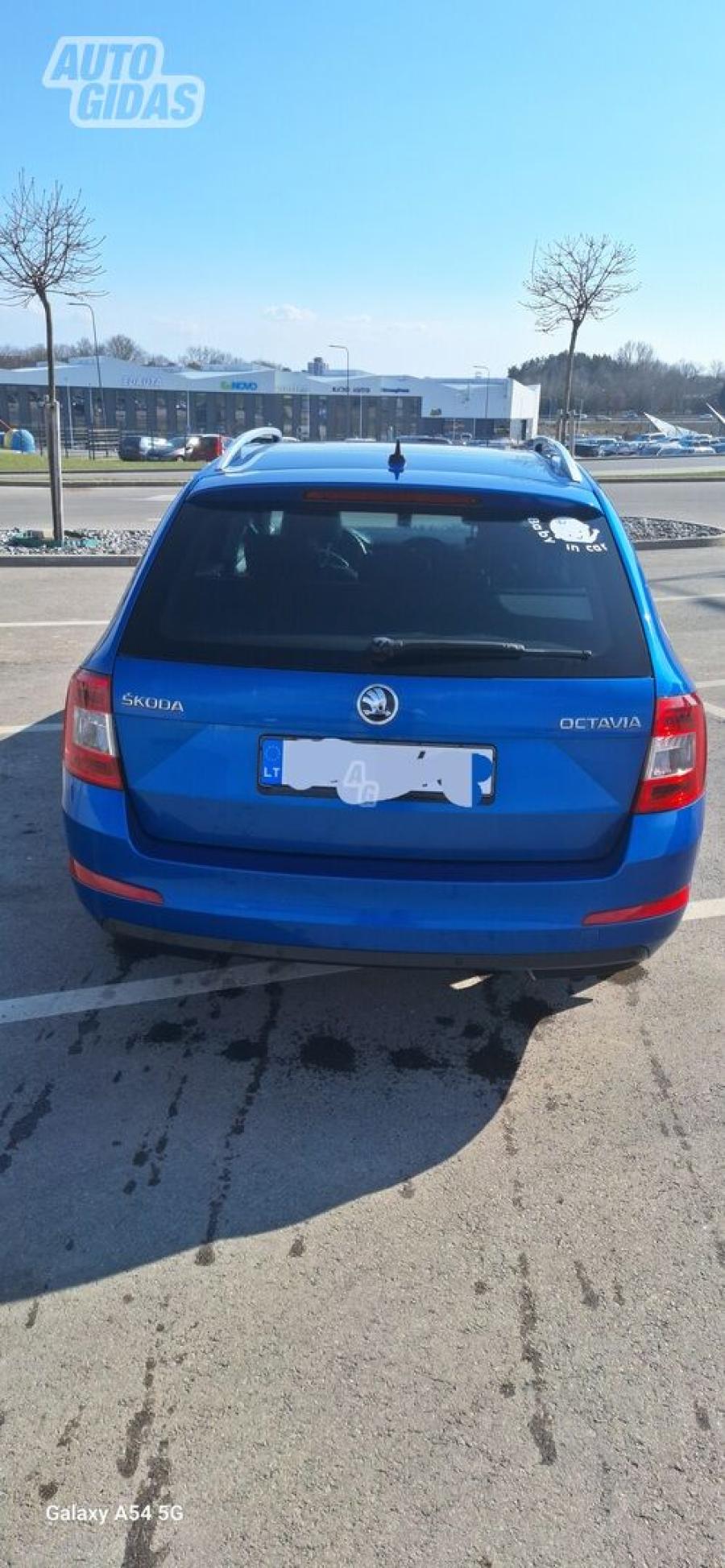 Blue Skoda Octavia 2017 in Kaunas, with an engine capacity of 1.60 L and mileage of 278 thousand km for 7500 €, photo 3 on AUTOMOTO.COM.LV