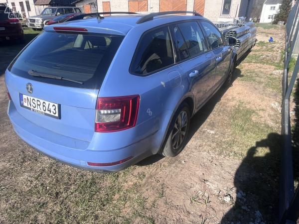 Blue Skoda Octavia 2017 in Vilnius, with an engine capacity of 2.00 L and mileage of 463 thousand km for 7000 €, photo 4 on AUTOMOTO.COM.LV