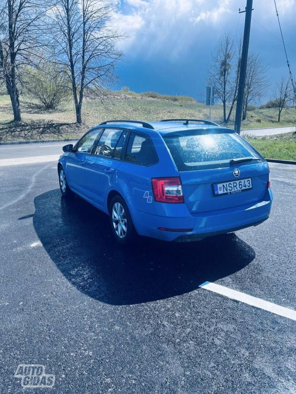 Blue Skoda Octavia 2017 in Vilnius, with an engine capacity of 2.00 L and mileage of 463 thousand km for 6500 €, photo 3 on AUTOMOTO.COM.LV