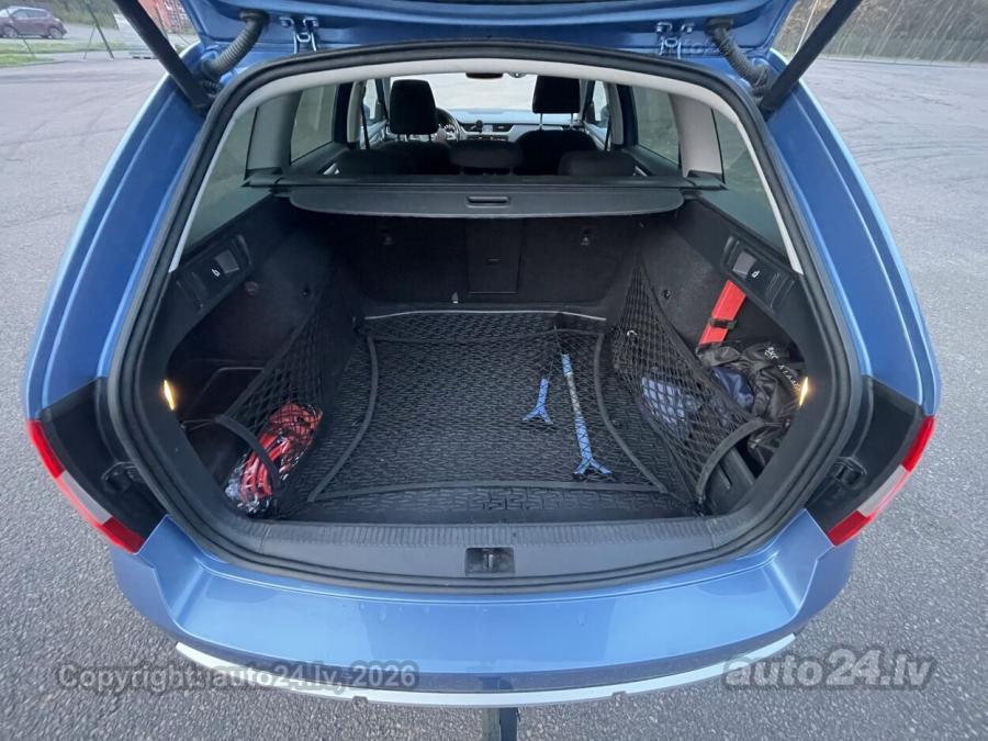 Blue Skoda Octavia 2017 in Tallinn, with an engine capacity of 1.80 L and mileage of 150 thousand km for 11400 €, photo 4 on AUTOMOTO.COM.LV