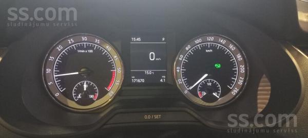 Blue Skoda Octavia 2017 in Riga, with an engine capacity of 1.60 L and mileage of 177 thousand km for 9500 €, photo 8 on AUTOMOTO.COM.LV