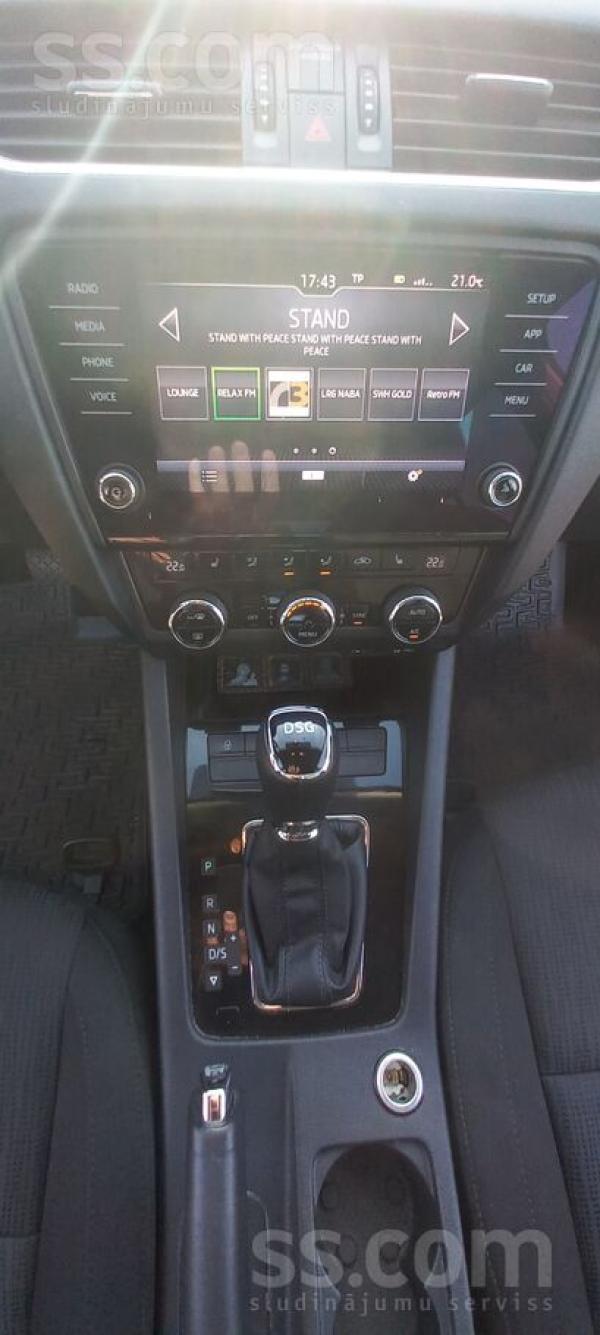 Zils Skoda Octavia 2017 Rīga, ar dzinēja tilpumu 1.60 L un nobraukumu 182 tūkst. km par 9400 €, foto 6 vietnē AUTOMOTO.COM.LV