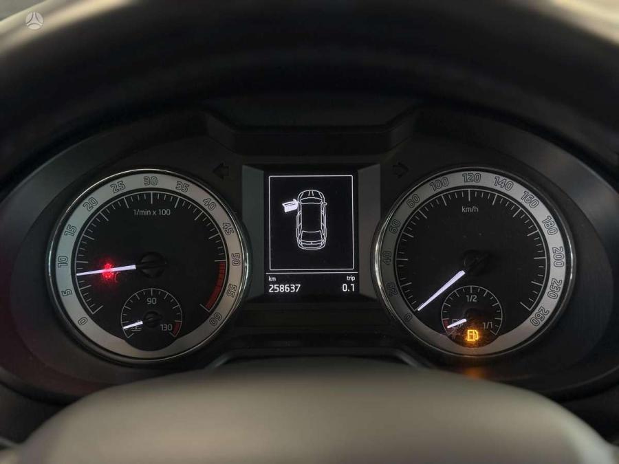 Zils Skoda Octavia 2017 Klaipėda, ar dzinēja tilpumu 1.97 L un nobraukumu 258 tūkst. km par 11950 €, foto 22 vietnē AUTOMOTO.COM.LV
