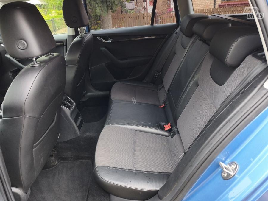 Zils Skoda Octavia 2017 Šauļi, ar dzinēja tilpumu 1.60 L un nobraukumu 269 tūkst. km par 3400 €, foto 22 vietnē AUTOMOTO.COM.LV