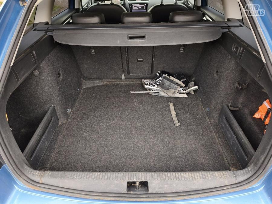 Zils Skoda Octavia 2017 Šauļi, ar dzinēja tilpumu 1.60 L un nobraukumu 269 tūkst. km par 3400 €, foto 24 vietnē AUTOMOTO.COM.LV
