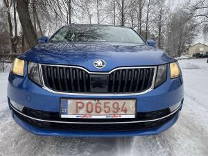 Blue Skoda Octavia 2018 in Utena, with an engine capacity of 1.97 L and mileage of 313 thousand km for 8350 €, photo 4 on AUTOMOTO.COM.LV