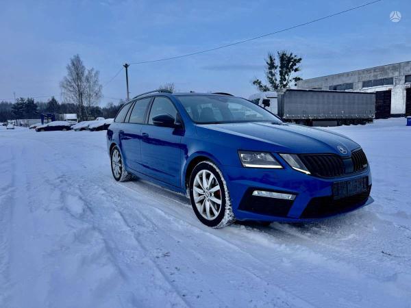 Blue Skoda Octavia 2018 in Birstonas, with an engine capacity of 1.97 L and mileage of 305 thousand km for 13900 €, photo 3 on AUTOMOTO.COM.LV