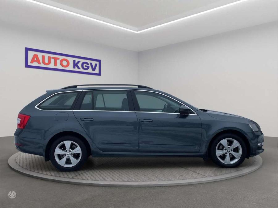 Zils Skoda Octavia 2018 Viļņa, ar dzinēja tilpumu 1.60 L un nobraukumu 134 tūkst. km par 12499 €, foto 5 vietnē AUTOMOTO.COM.LV