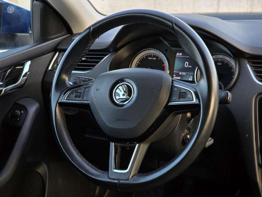 Zils Skoda Octavia 2018 Viļņa, ar dzinēja tilpumu 1.40 L un nobraukumu 223 tūkst. km par 8890 €, foto 13 vietnē AUTOMOTO.COM.LV