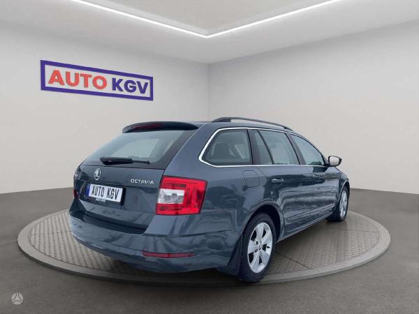 Zils Skoda Octavia 2018 Viļņa, ar dzinēja tilpumu 1.60 L un nobraukumu 134 tūkst. km par 12499 €, foto 4 vietnē AUTOMOTO.COM.LV
