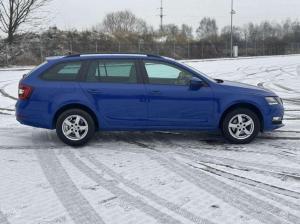 Blue Skoda Octavia 2018 in Marijampole, with an engine capacity of 1.60 L and mileage of 302 thousand km for 6700 €, photo 6 on AUTOMOTO.COM.LV