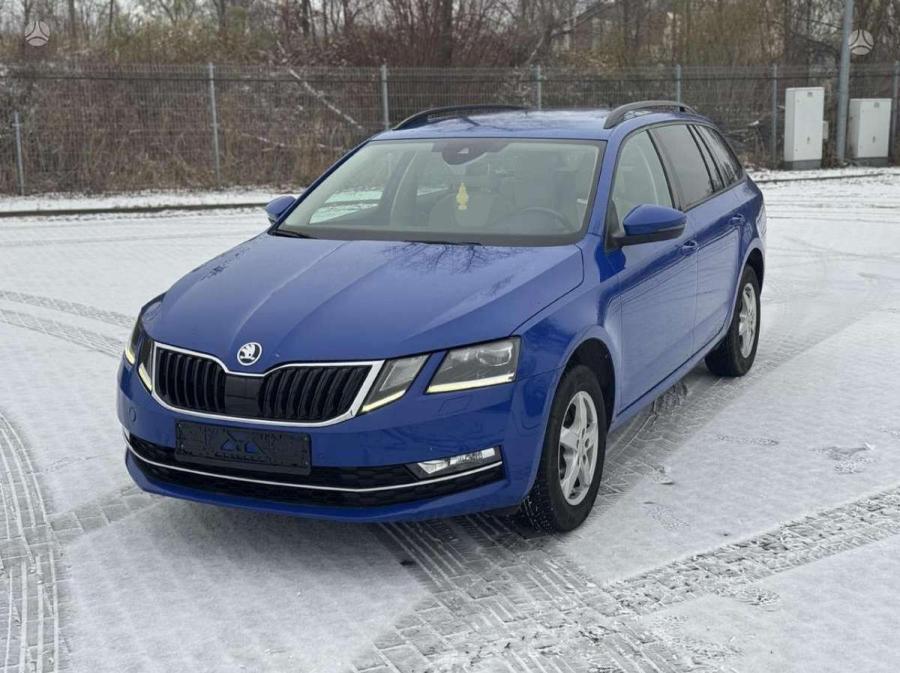 Blue Skoda Octavia 2018 in Marijampole, with an engine capacity of 1.60 L and mileage of 302 thousand km for 6600 €, photo 1 on AUTOMOTO.COM.LV