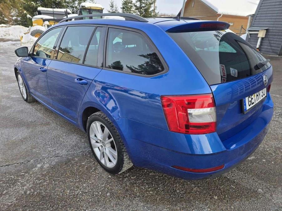 Blue Skoda Octavia 2018 in Utena, with an engine capacity of 1.60 L and mileage of 224 thousand km for 7600 €, photo 5 on AUTOMOTO.COM.LV