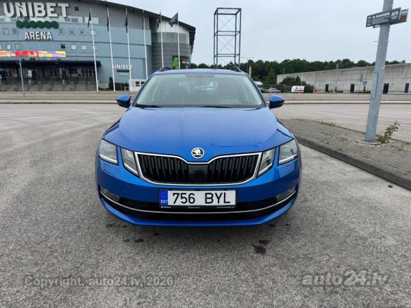 Zils Skoda Octavia 2018 Tallina, ar dzinēja tilpumu 2.00 L un nobraukumu 135 tūkst. km par 12500 €, foto  vietnē AUTOMOTO.COM.LV