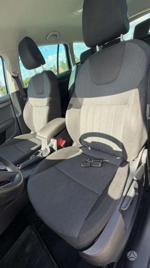 Blue Skoda Octavia 2018 in Siauliai, with an engine capacity of 1.97 L and mileage of 311 thousand km for 8050 €, photo 10 on AUTOMOTO.COM.LV