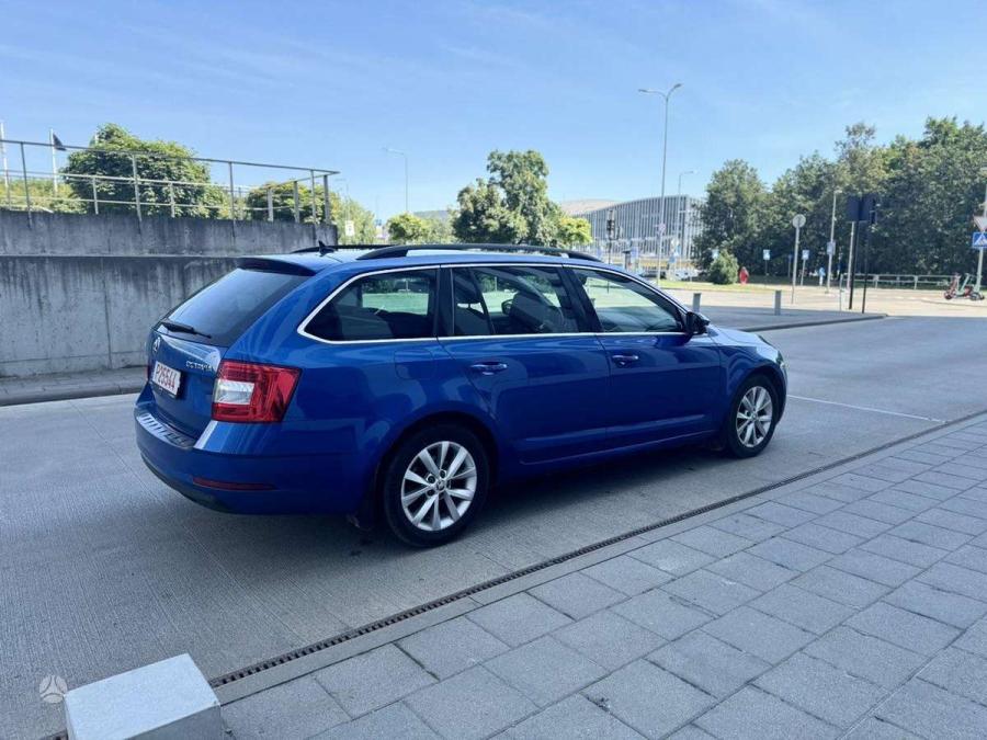 Zils Skoda Octavia 2018 Viļņa, ar dzinēja tilpumu 1.80 L un nobraukumu 240 tūkst. km par 7999 €, foto 5 vietnē AUTOMOTO.COM.LV