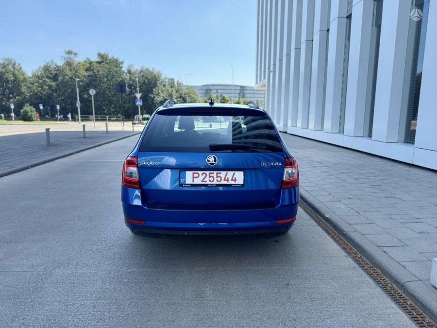 Zils Skoda Octavia 2018 Viļņa, ar dzinēja tilpumu 1.80 L un nobraukumu 240 tūkst. km par 7999 €, foto 6 vietnē AUTOMOTO.COM.LV