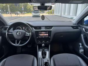 Zils Skoda Octavia 2018 Viļņa, ar dzinēja tilpumu 1.80 L un nobraukumu 240 tūkst. km par 7999 €, foto 8 vietnē AUTOMOTO.COM.LV