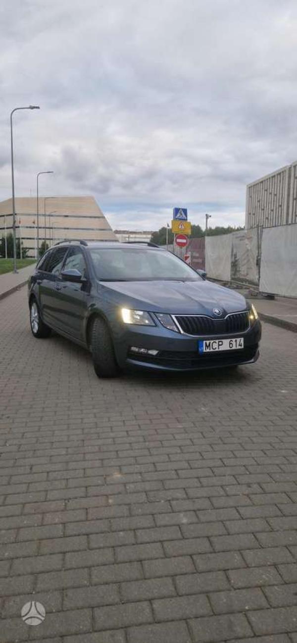 Zils Skoda Octavia 2018 Viļņa, ar dzinēja tilpumu 1.40 L un nobraukumu 187 tūkst. km par 7400 €, foto  vietnē AUTOMOTO.COM.LV