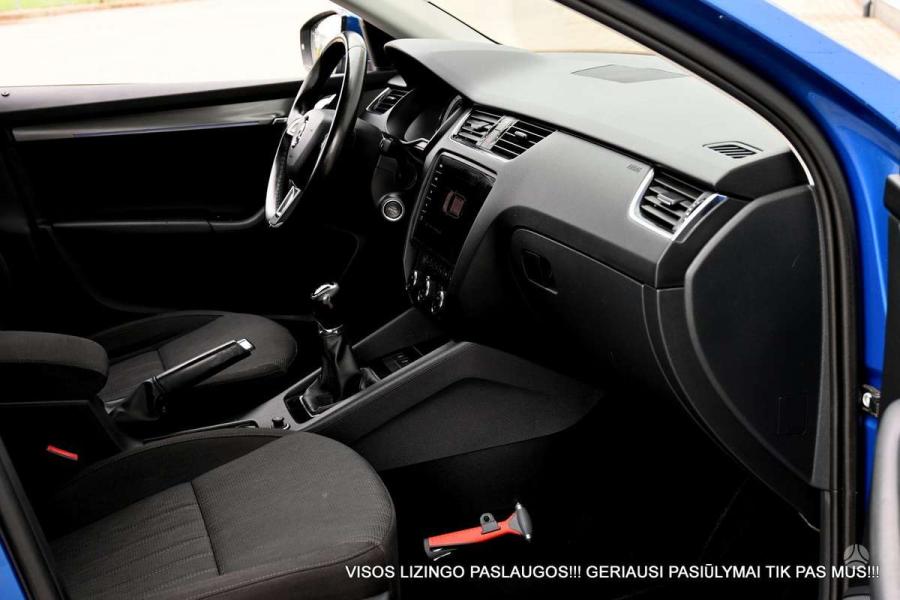 Zils Skoda Octavia 2018 Kretinga, ar dzinēja tilpumu 1.40 L un nobraukumu 150 tūkst. km par 10999 €, foto 29 vietnē AUTOMOTO.COM.LV