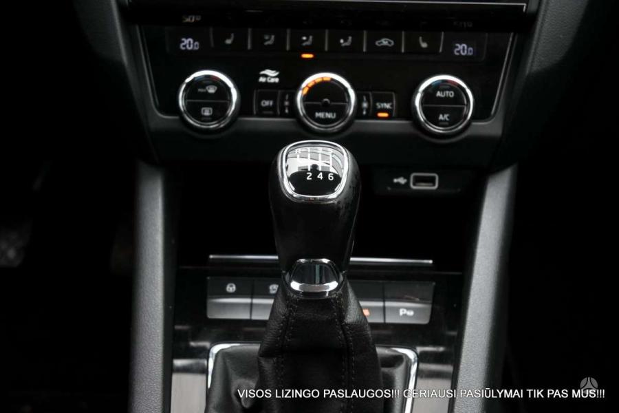 Zils Skoda Octavia 2018 Kretinga, ar dzinēja tilpumu 1.40 L un nobraukumu 150 tūkst. km par 10999 €, foto 35 vietnē AUTOMOTO.COM.LV