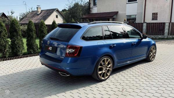 Zils Skoda Octavia 2018 Viļņa, ar dzinēja tilpumu 1.97 L un nobraukumu 318 tūkst. km par 11500 €, foto 6 vietnē AUTOMOTO.COM.LV