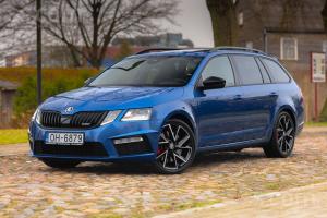 Blue Skoda Octavia 2019 in Jelgava, with an engine capacity of 2.00 L and mileage of 221 thousand km for 18700 €, photo 2 on AUTOMOTO.COM.LV