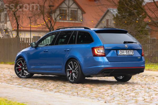 Blue Skoda Octavia 2019 in Jelgava, with an engine capacity of 2.00 L and mileage of 221 thousand km for 18700 €, photo 5 on AUTOMOTO.COM.LV