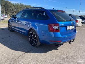 Blue Skoda Octavia 2019 in Vilnius, with an engine capacity of 1.60 L and mileage of 226 thousand km for 10500 €, photo 5 on AUTOMOTO.COM.LV